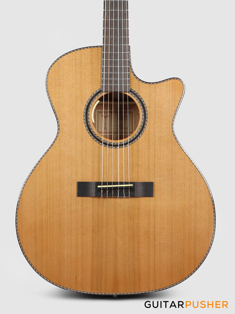 Tyma G-15E Solid Sitka Spruce Top Mahogany Auditorium Nylon String Aco ...