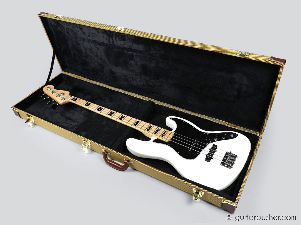 G-Craft HC-136 Deluxe Hard Case for Electric BASS - Tweed – GuitarPusher